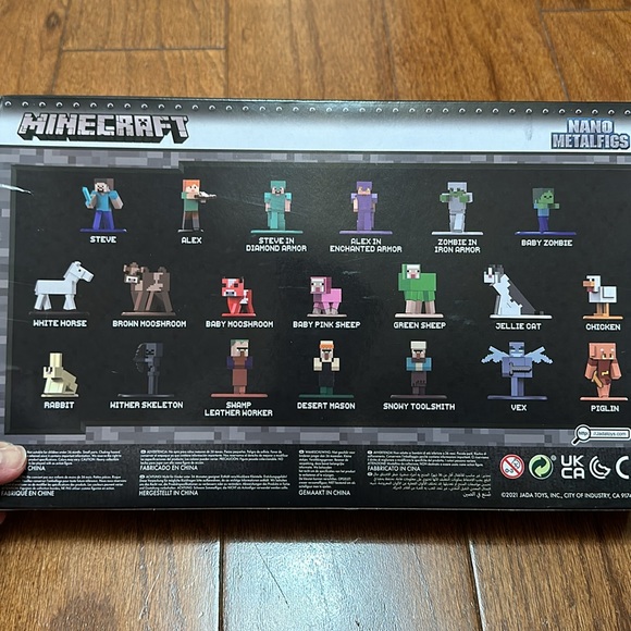 Minecraft | Toys | Minecraft Nano Metalfigs 8 Pack Series 6 165 Inch ...